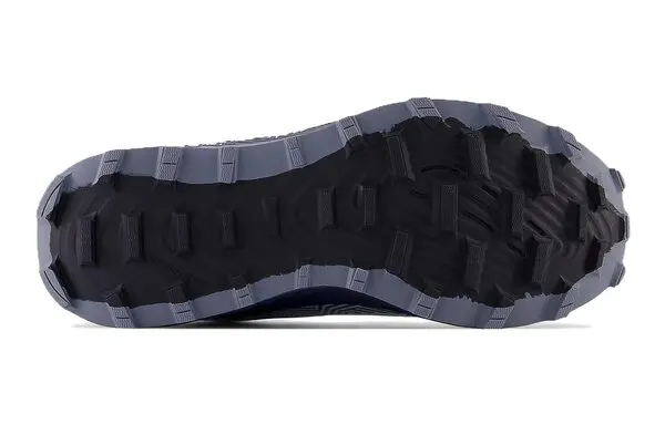 NEW BALANCE Fuelcell Summit Unknown V4 Sneakers - Blue/outerspace