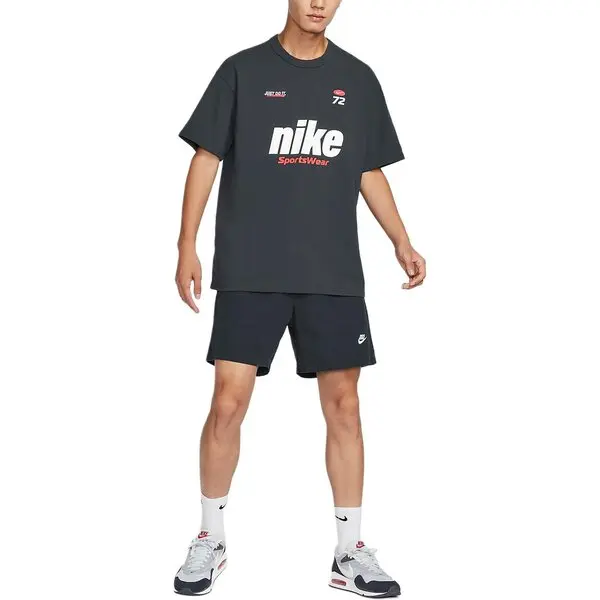 Nike Premium Essentials T-shirt 'black