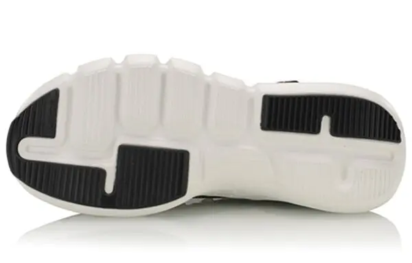 LI-NING Essence Lace Up Premium Sneakers