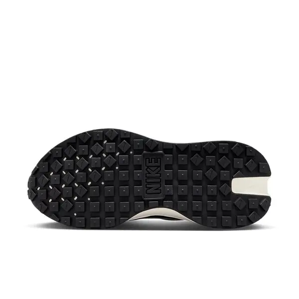Nike Phoenix Waffle Sneakers