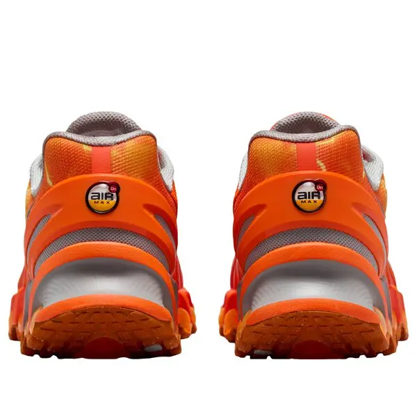 Nike X Palace Air Max Dn8 Sneakers - Orange/grey
