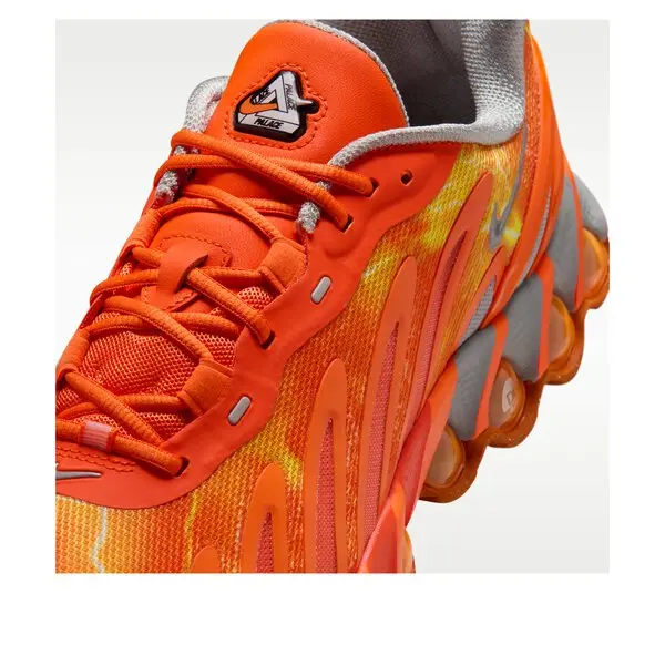 Nike X Palace Air Max Dn8 Sneakers - Orange/grey