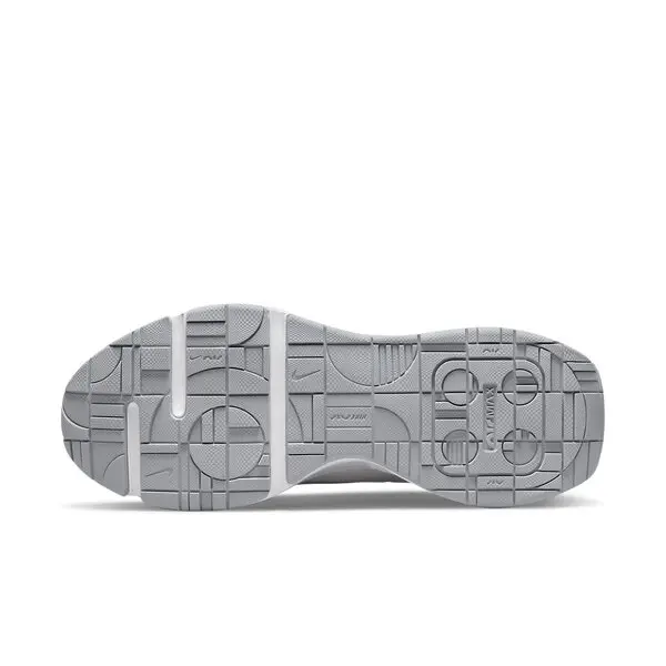 Nike Max Interlock Sneakers - White/grey