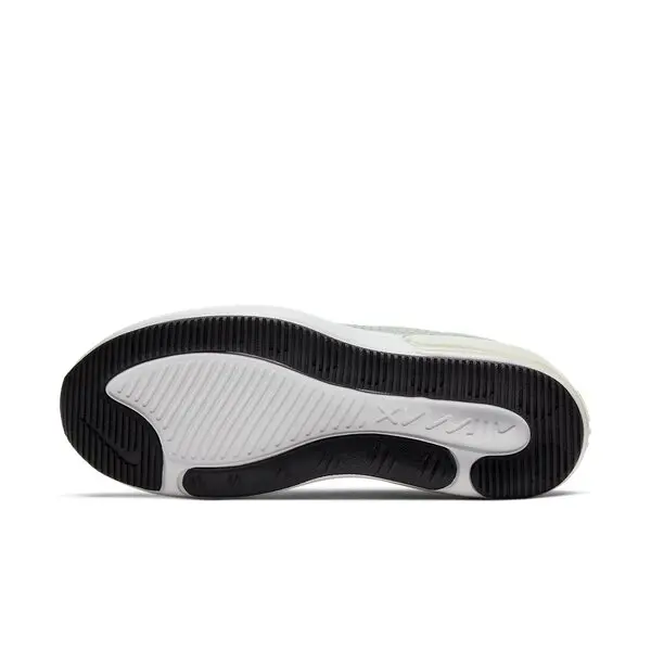 Nike Max Dia Low Top Sneakers - Green