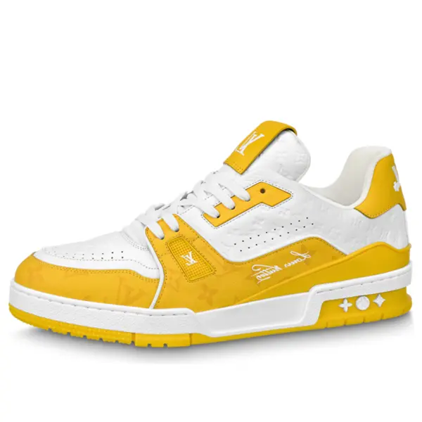 LOUIS VUITTON Trainers