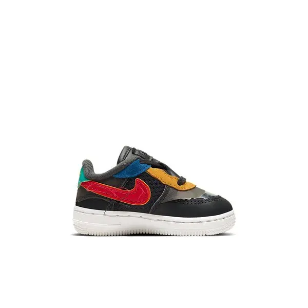 Nike Force 1 Low Top Sneakers