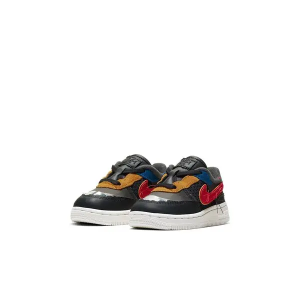 Nike Force 1 Low Top Sneakers