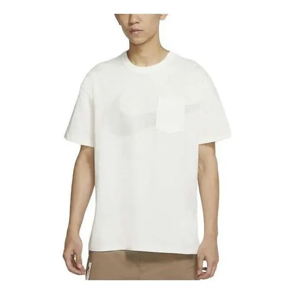Nike Swoosh T-shirt