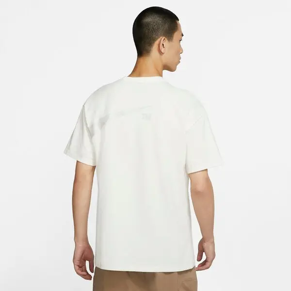 Nike Swoosh T-shirt