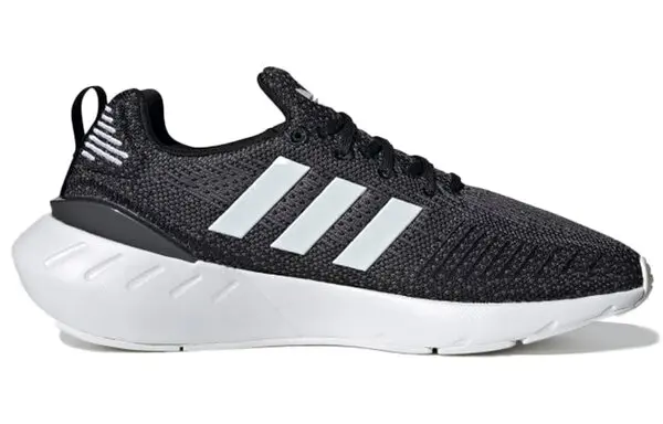 Adidas Swift Run 22 Sneakers - Black/white