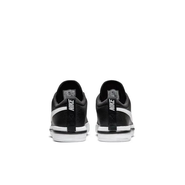 Nike Sesh Low Top Sneakers