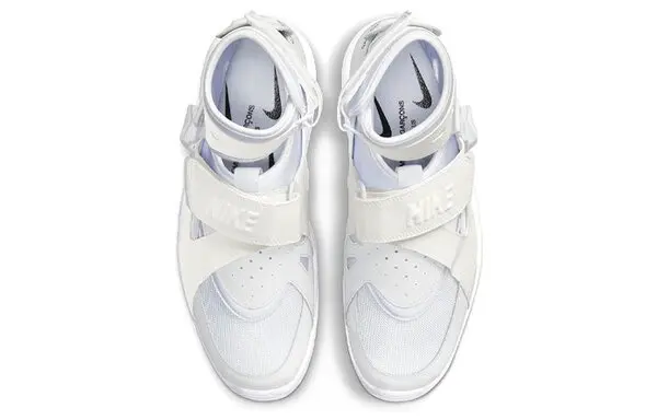 Nike Comme Des Garçons Homme Plus X Carnivore Sneakers