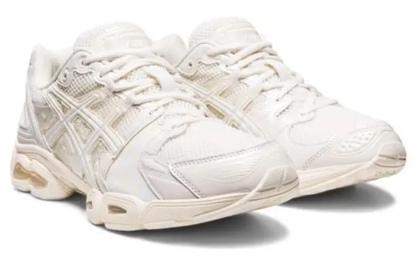 Asics Gel-nimbus Sneakers - Brown