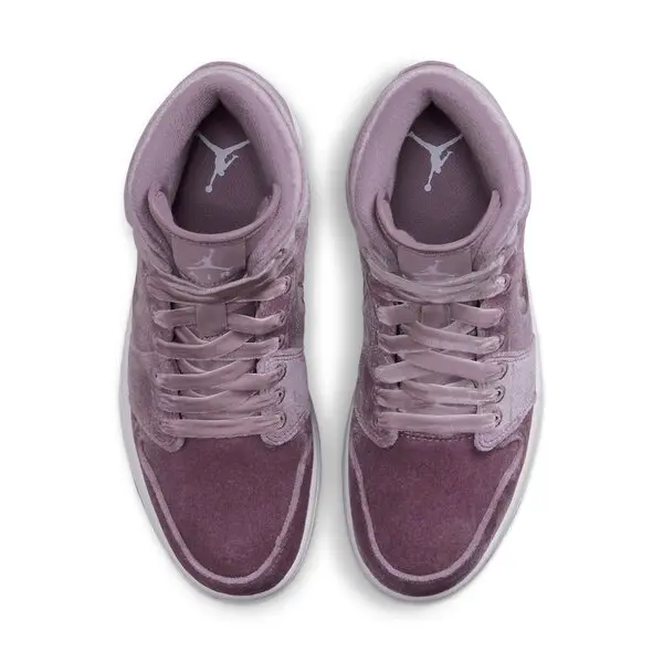 JORDAN 1 Mid Velvet Sneakers - Purple