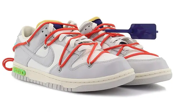 Nike X Off-white Dunk Low 'lot 23 Of 50 - Gray/white