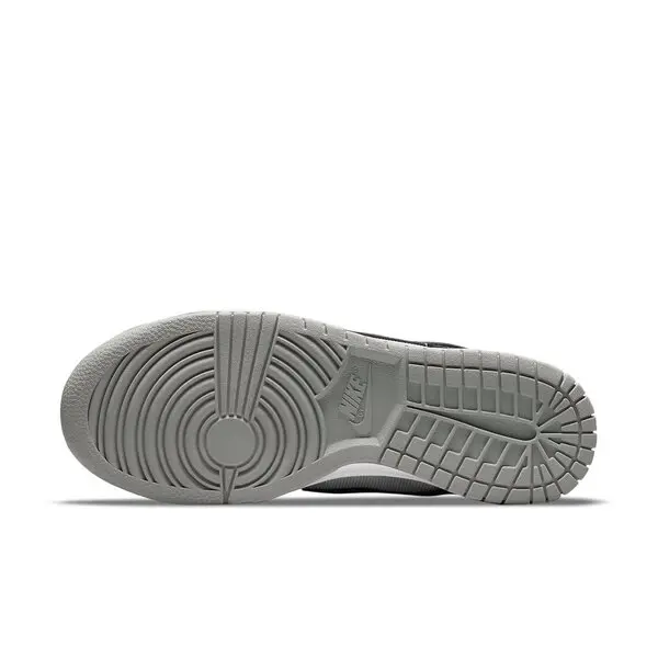 Nike Dunk Low "golden Gals" Sneakers - Silvergray/white