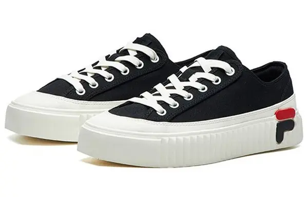FILA Gear Canvas Lace-up Low Top Sneakers