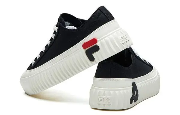 FILA Gear Canvas Lace-up Low Top Sneakers