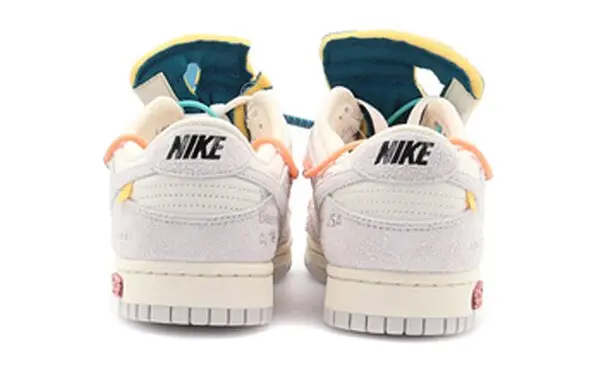 Nike X Off-white Dunk Low 'lot 19 Of 50 - Gray/white