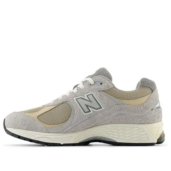 NEW BALANCE 2002r Lace Up Sneakers - Grey/yellow