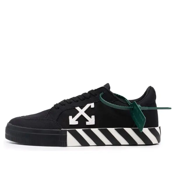Off-White Vulcanized Low Canvas Sneakers - Black/white