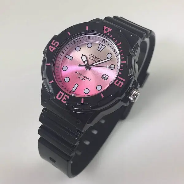 Casio Quartz Water Resistant Sports Analog Watch