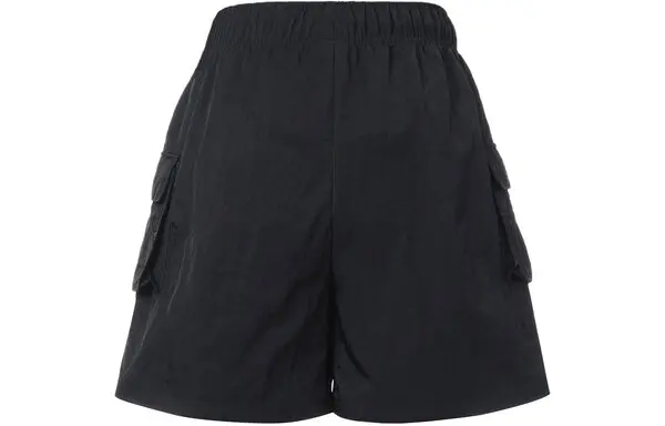 Nike Essential Shorts