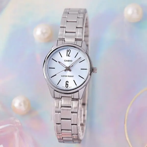Casio Stainless Steel Quartz Analog Watch - Silver