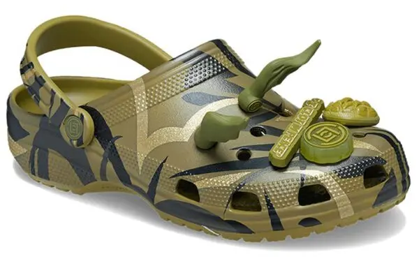 CROCS X Clot Classic Clog - Aloe