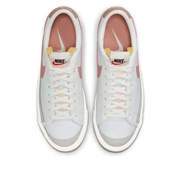 Nike Blazer Low '77 "white Rose Whisper" Sneakers - White/gray/pink