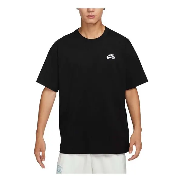 Nike Graphic T-shirt Asia Sizing - Black