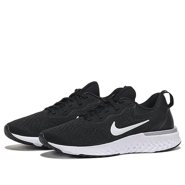 Nike Odyssey React Low Top Sneakers - Black