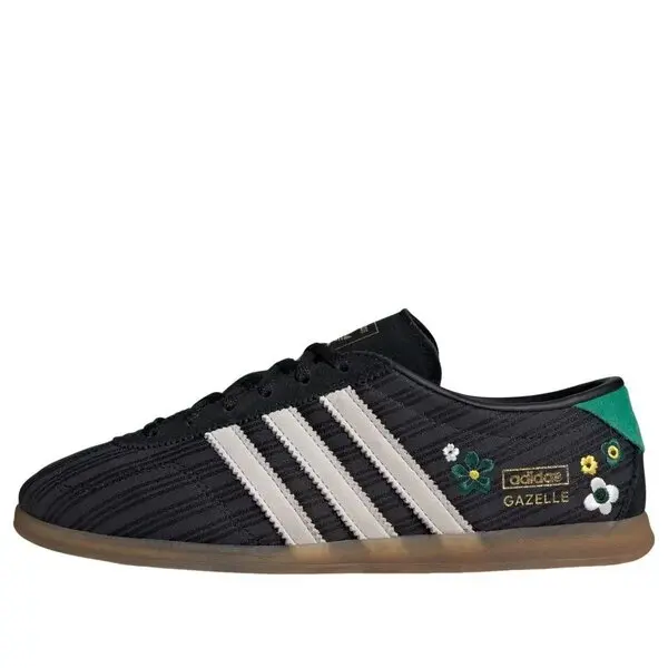 Adidas Gazelle Lo Pro Sneakers - Core Black/off White/gum