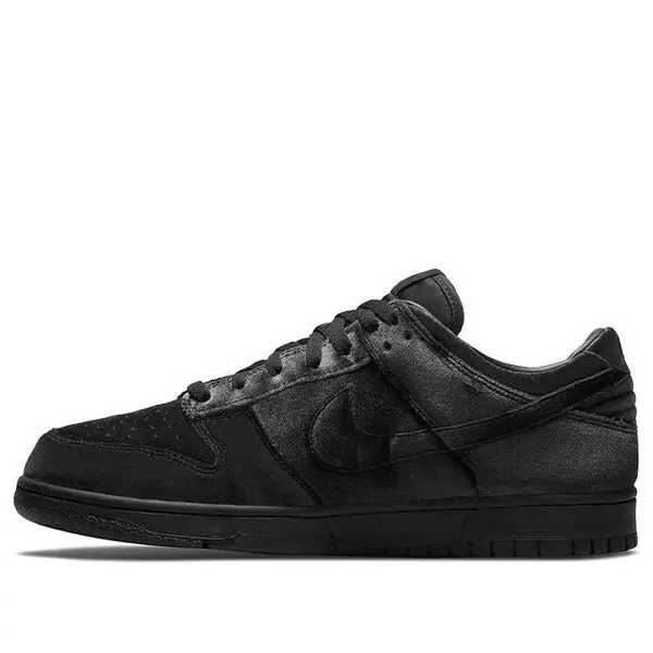 Nike X Dover Street Market Dunk Low Velvet - Black