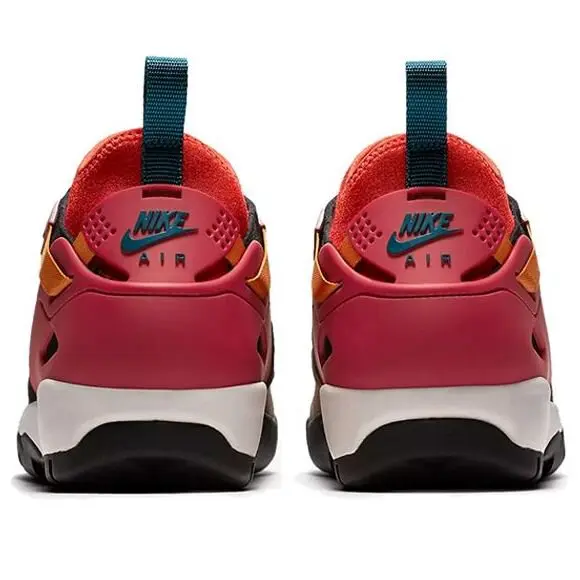 Nike Revaderchi Sneakers - Red