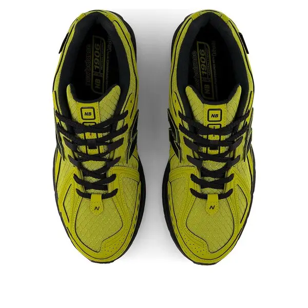 NEW BALANCE 1906r Cordura Sneakers