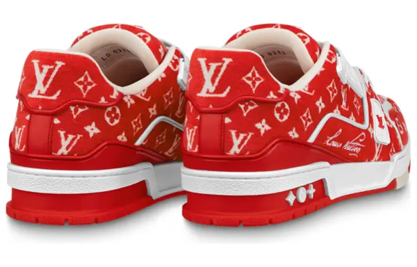 LOUIS VUITTON Trainer Sneakers