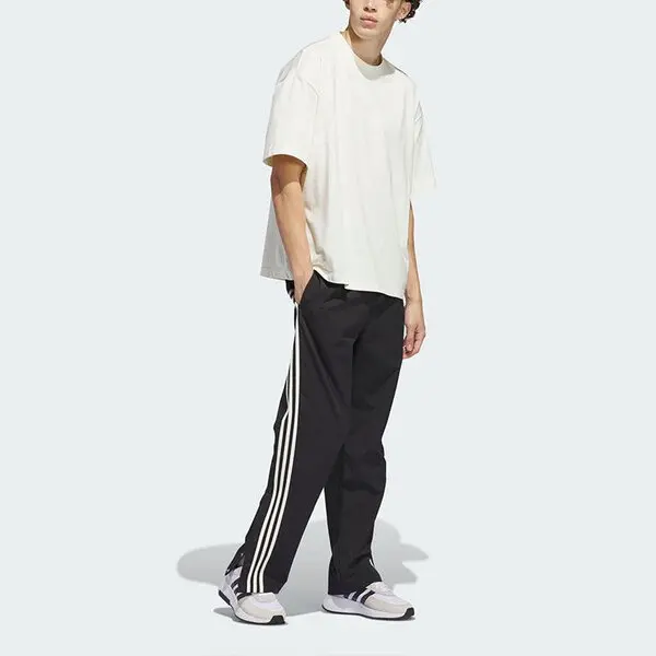Adidas Basketball Classic T-shirt Asia Sizing - Ivory