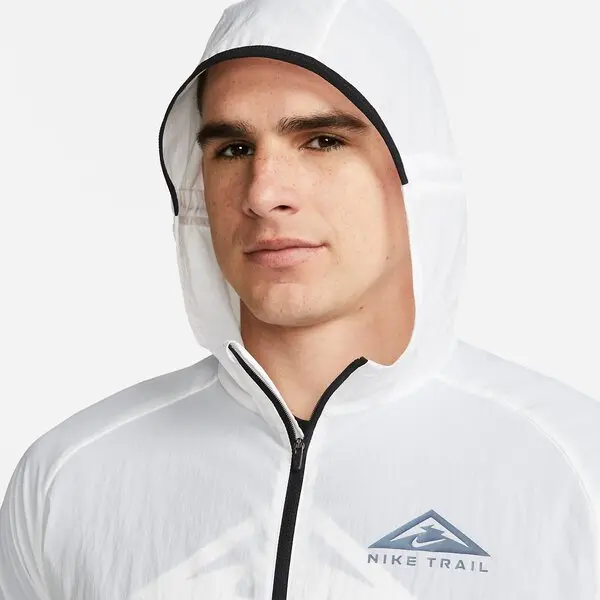 Nike Trail Aireez Lightweight Zip-up Hooded Jacket - White