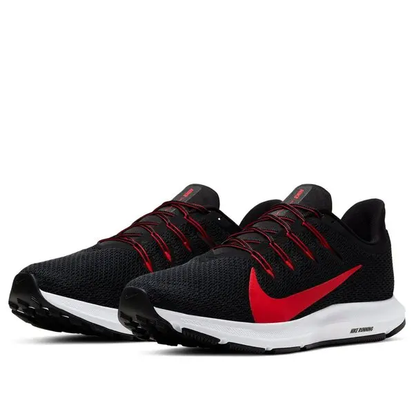 Nike Quest 2 Sneakers
