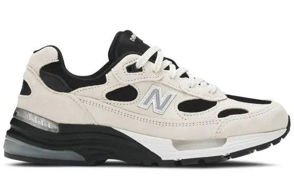 NEW BALANCE Studio Fy7 X 992 Made In Usa - Cream