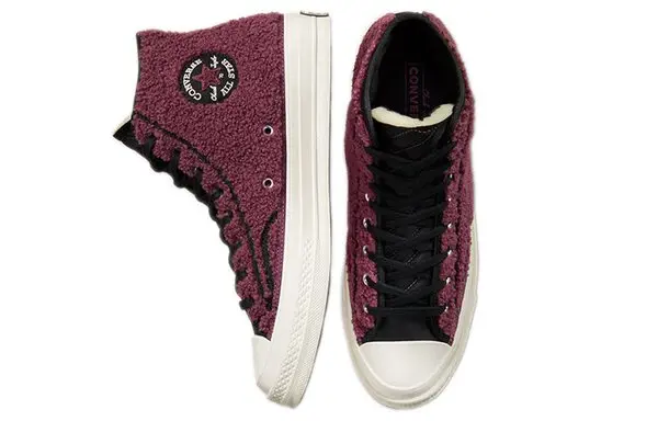 CONVERSE Chuck 70 Hi Sherpa Sneakers