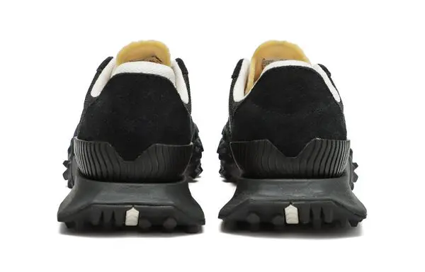 NEW BALANCE Xc-72 Lace-up Sneakers - Black