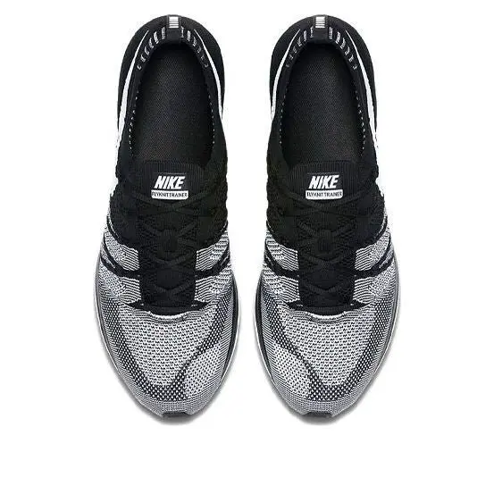 Nike Flyknit Trainer 2018 "oreo" Sneakers