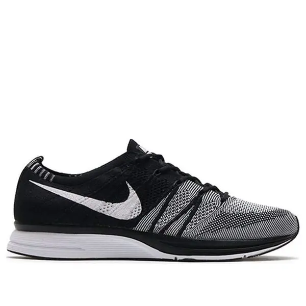 Nike Flyknit Trainer 2018 "oreo" Sneakers