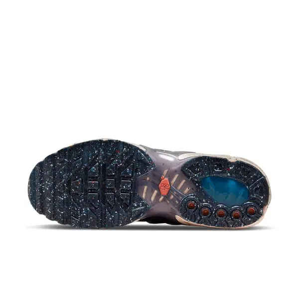 Nike Max Terrascape Plus "obsidian Madder Root - Blue/pink