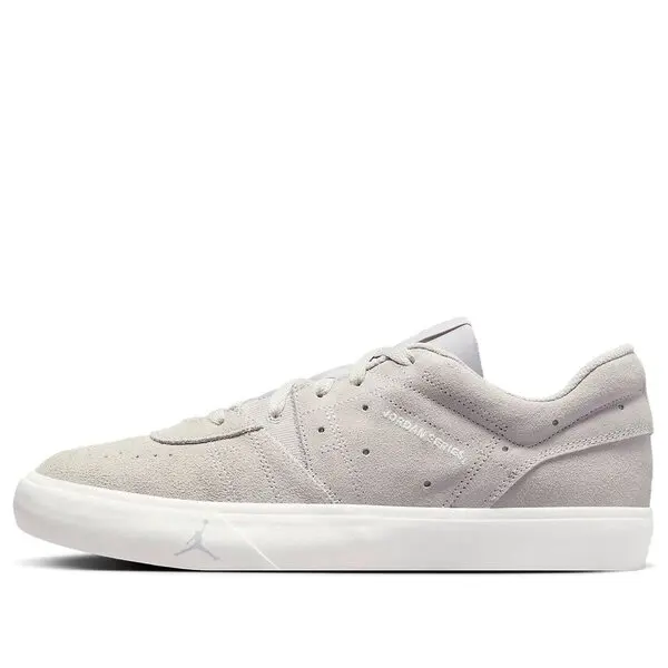 JORDAN Air Series Es Low Top Sneakers - Grey/cloud White
