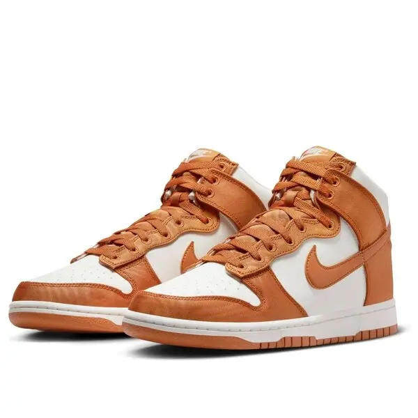 Nike Dunk High 'monarch' Sneakers - Monarch/monarch-sail