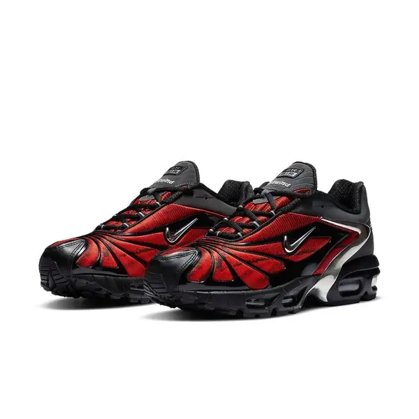 Nike X Skepta Air Max Tailwind 'bloody Chrome' Sneakers - Black
