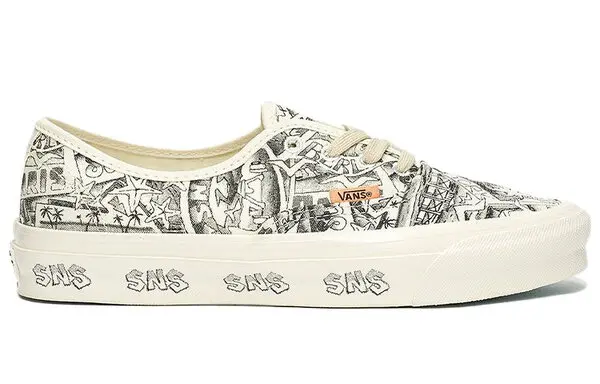 VANS X Sneakersnstuff Vault Og Authentic Lx 'venice' Sneakers - White/black